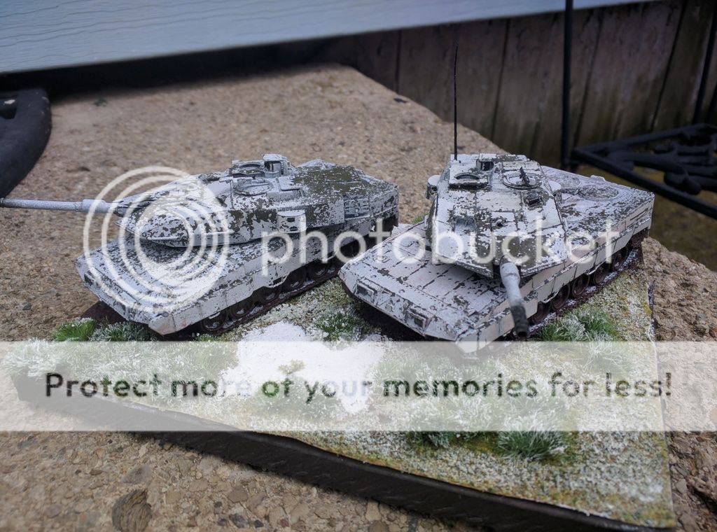 Revell Strv 122A/122B (1/72) - International Scale Modeller