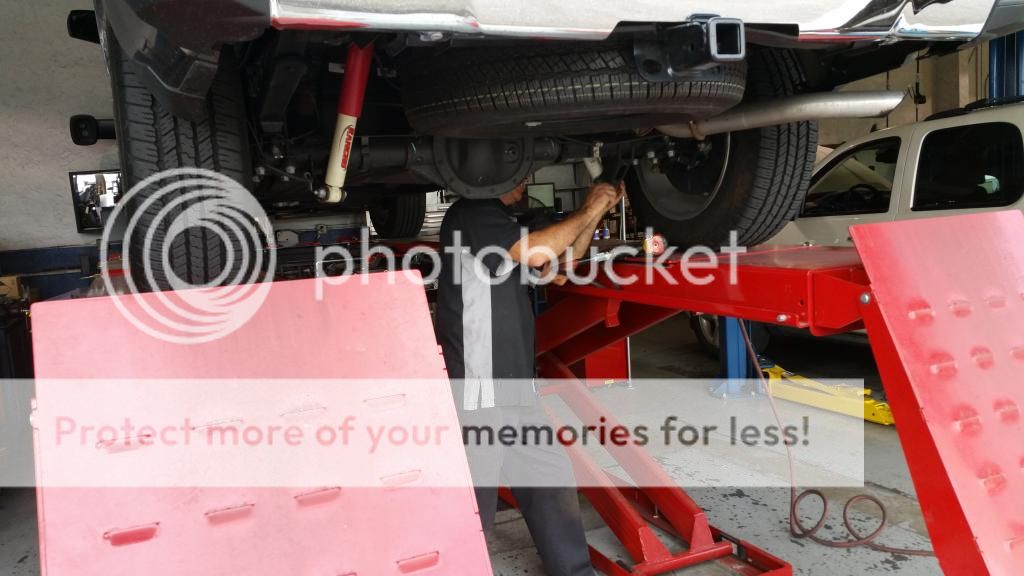 '14 Silverado Z71 leaking Rancho Shock | Chevy Silverado and GMC Sierra ...