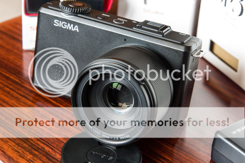 Sigma DP3 Merrill (DP3M) with extras - PentaxForums.com