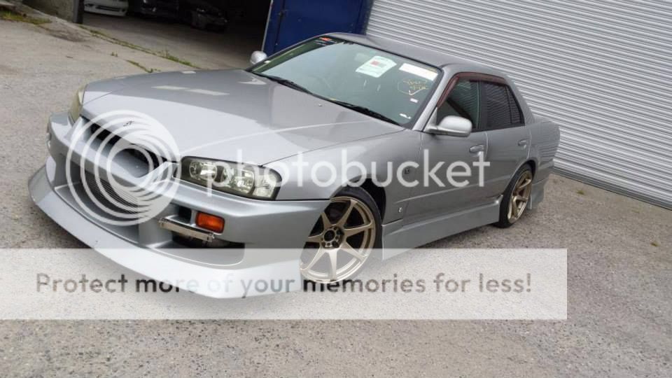 Virtually new 18x9 18x9.5 bronze Cst hyper zero-1 with nexen tyres ...